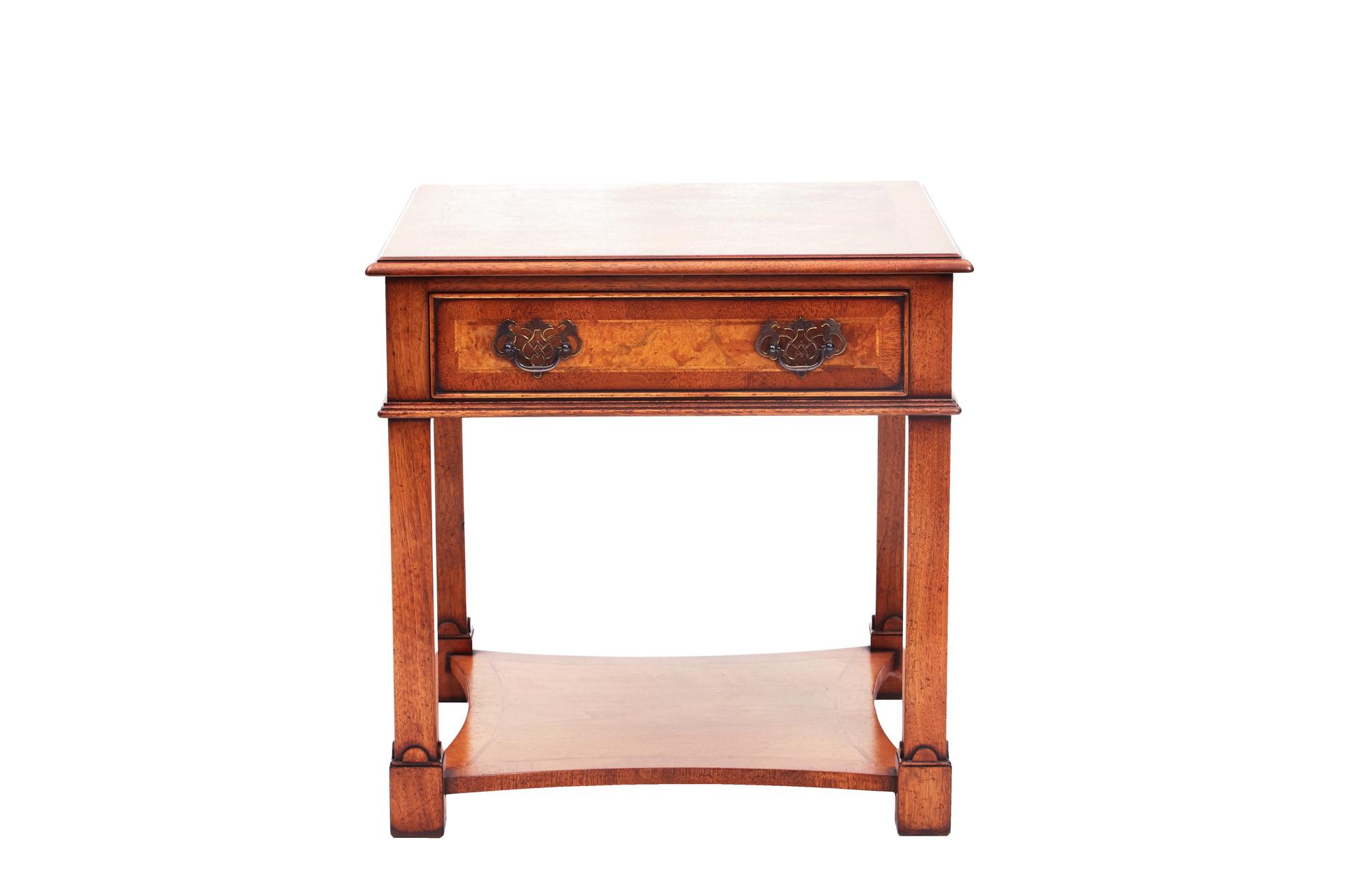 Vintage End Table | Caseys Furniture